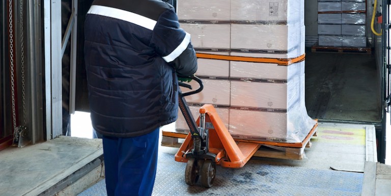 Loading-Truck - Cannon Logistics